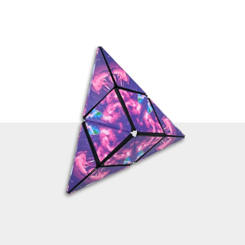 Dobragem do cubo do infinito - Transformação e entretenimento do infinito